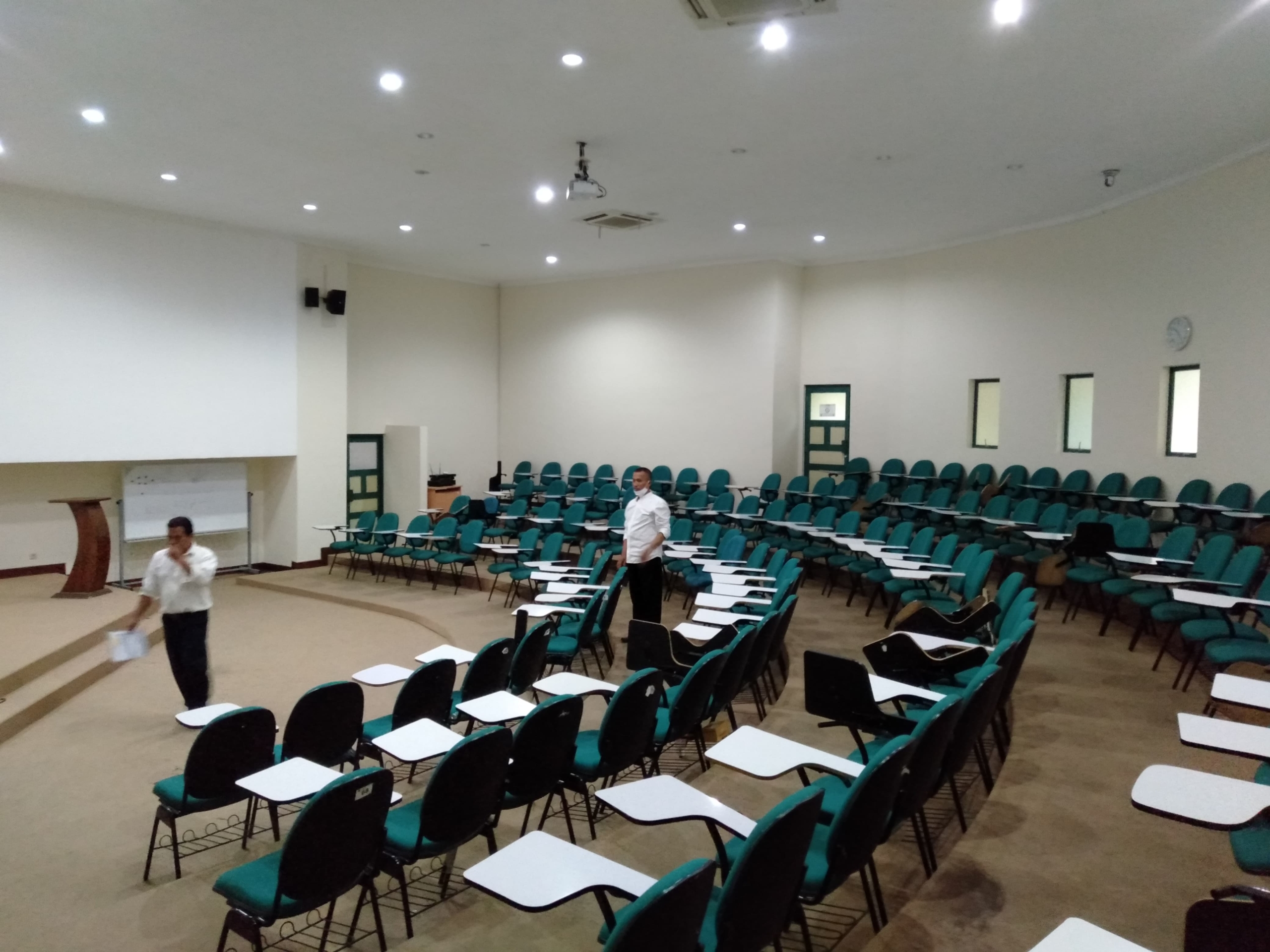 Pelaksanaan Inventaris Opname: Pembaruan Label Aset dan Pemeriksaan ...